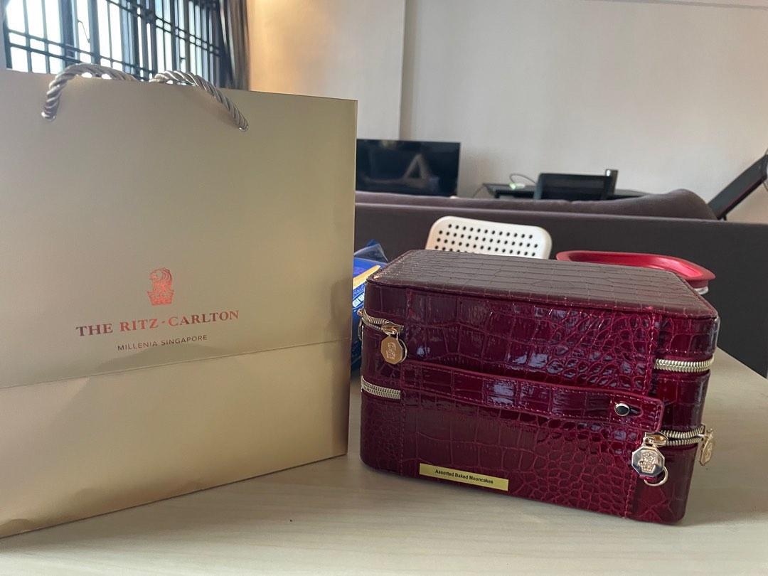 Ritz Carlton Mooncake Box, Furniture & Home Living, Home Improvement ...