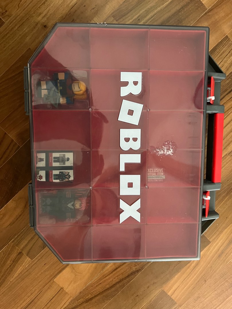 Roblox Collectors Toolbox - Like New, Hobbies & Toys, Toys & Games on ...