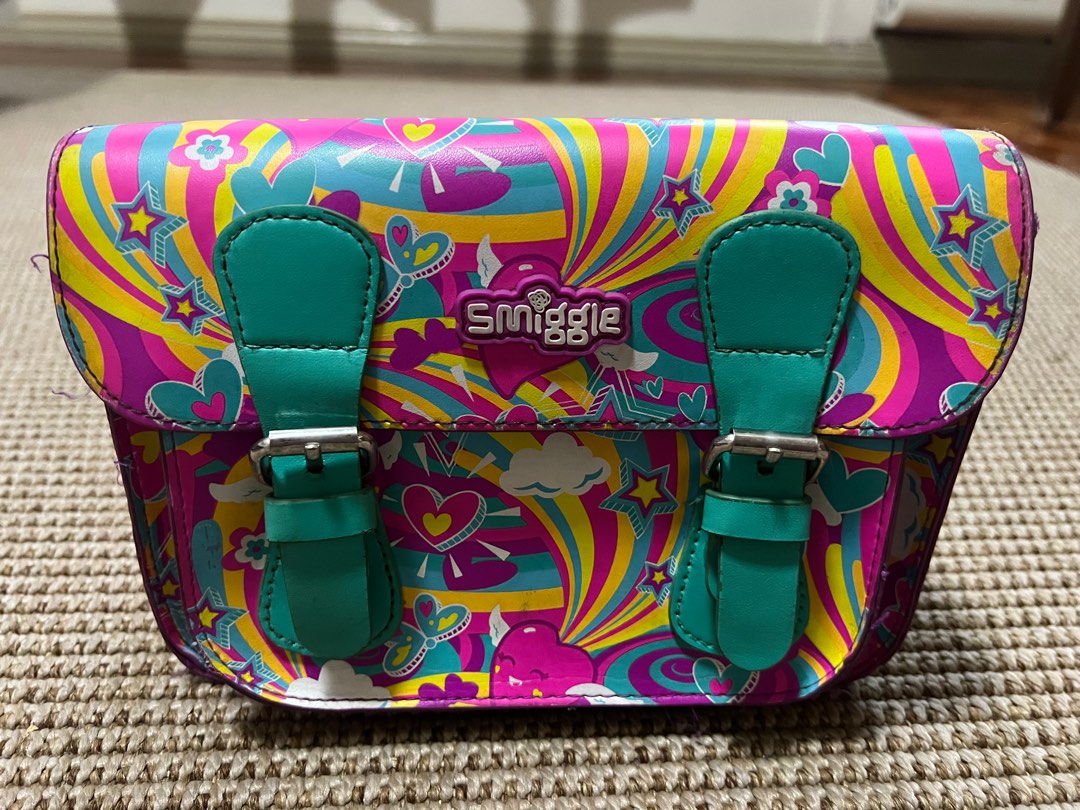 Smiggle satchel bag, Babies & Kids, Babies & Kids Fashion on Carousell