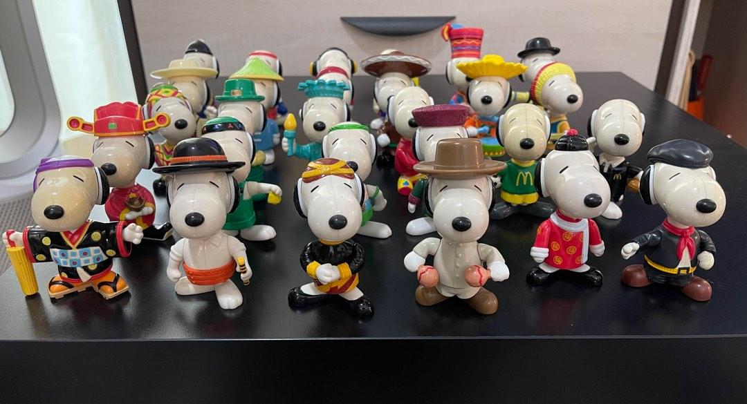 Snoopy World Tour 1999 McDonald, Hobbies & Toys, Toys & Games on Carousell