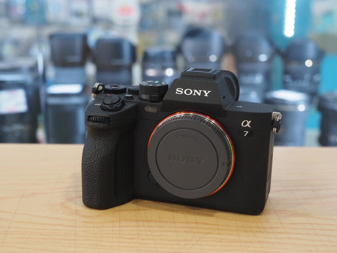 Sony A7 IV / A74 / A7 MK4, 攝影器材, 相機 - Carousell