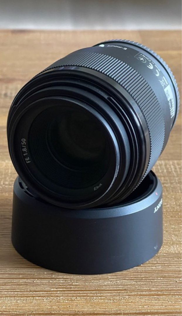 Sony E-mount Prime Lens SEL50F18F, Photography, Lens & Kits on Carousell