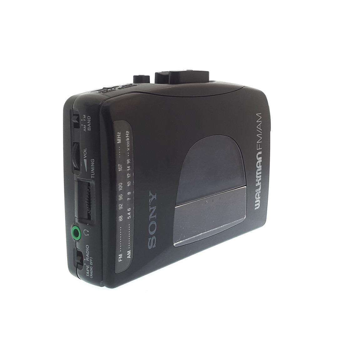 Sony WM-FX10 Walkman Radio Cassette Player/Recorder In Excellent ...