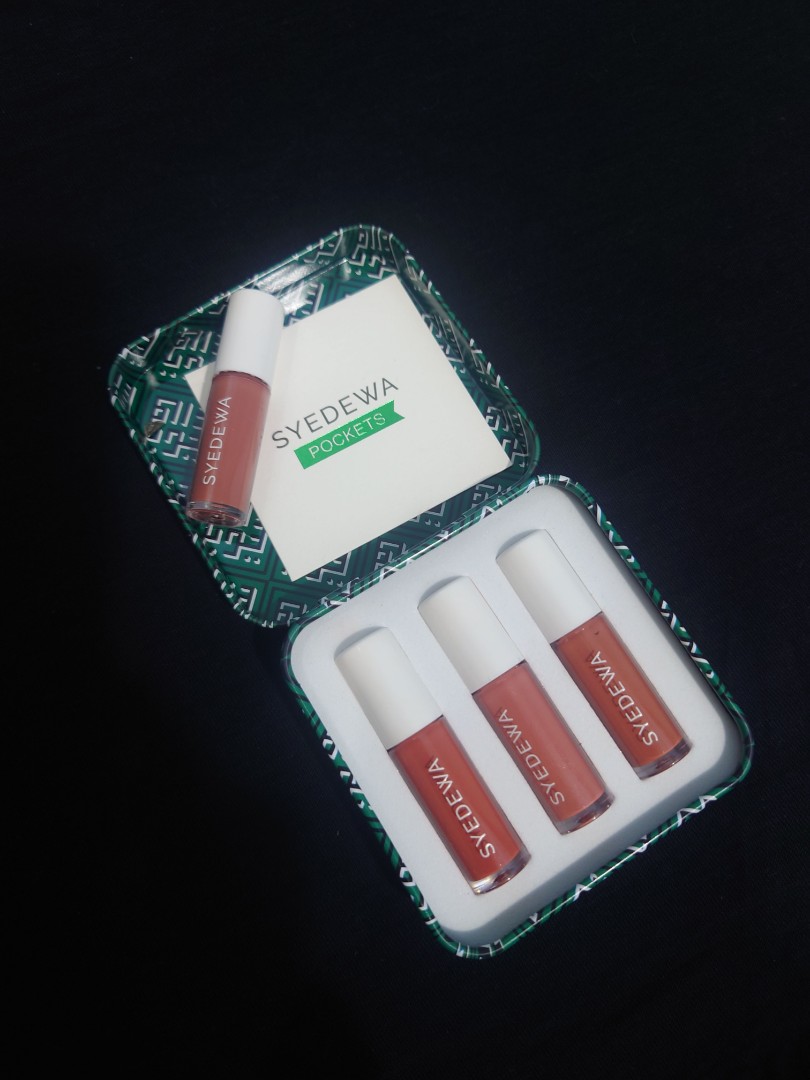 Syedewa Pocket, Beauty & Personal Care, Face, Makeup on Carousell