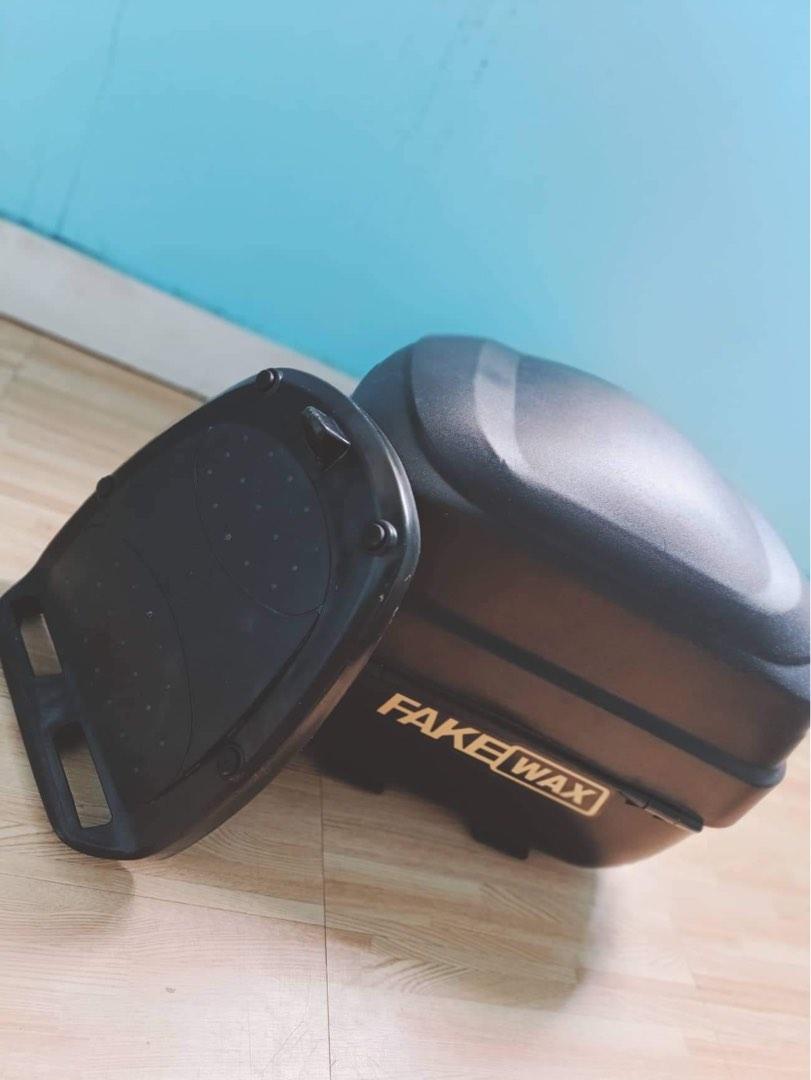 TOP BOX, Motorbikes, Motorbike Parts & Accessories, Helmets and other ...