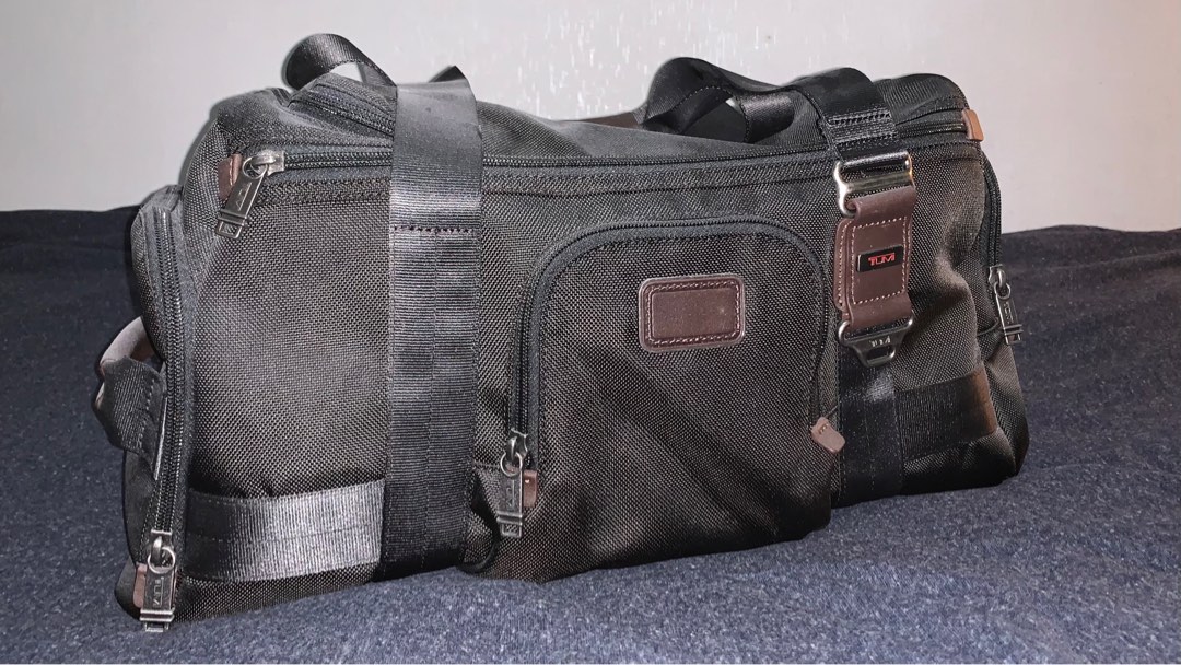 TUMI, Luxury, Bags & Wallets on Carousell