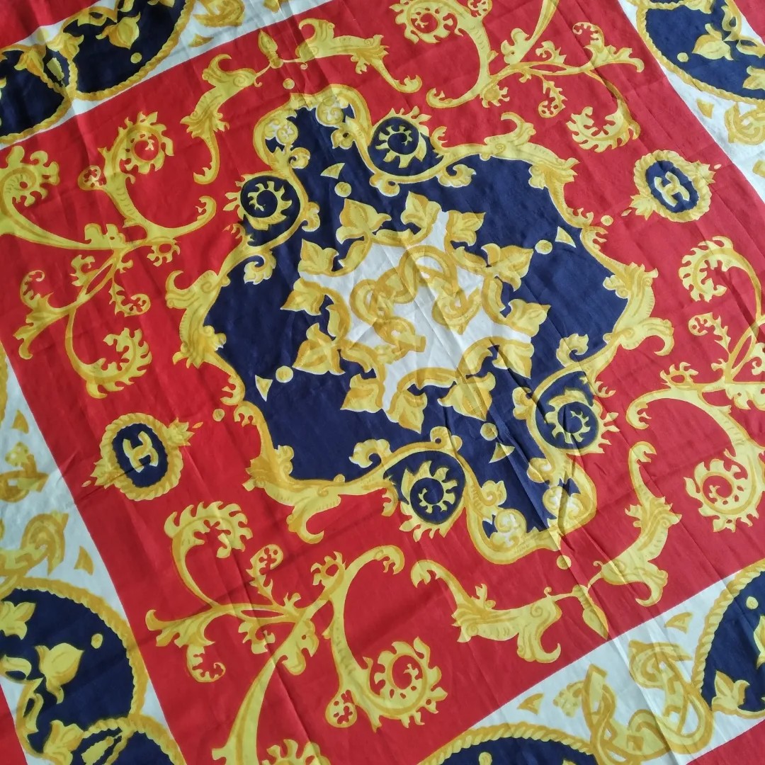 VINTAGE LAURIE SAMSON SILK SCARF, Fesyen Wanita, Aksesoris di Carousell