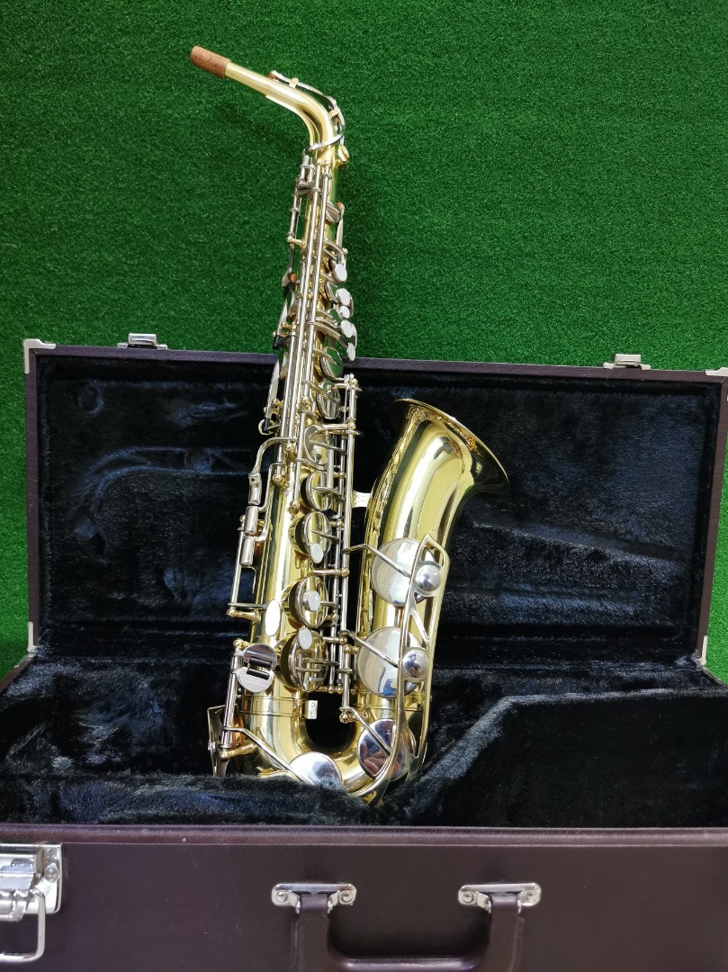 Yamaha Alto Saxophone YAS21, Hobbies & Toys, Music & Media, Musical ...