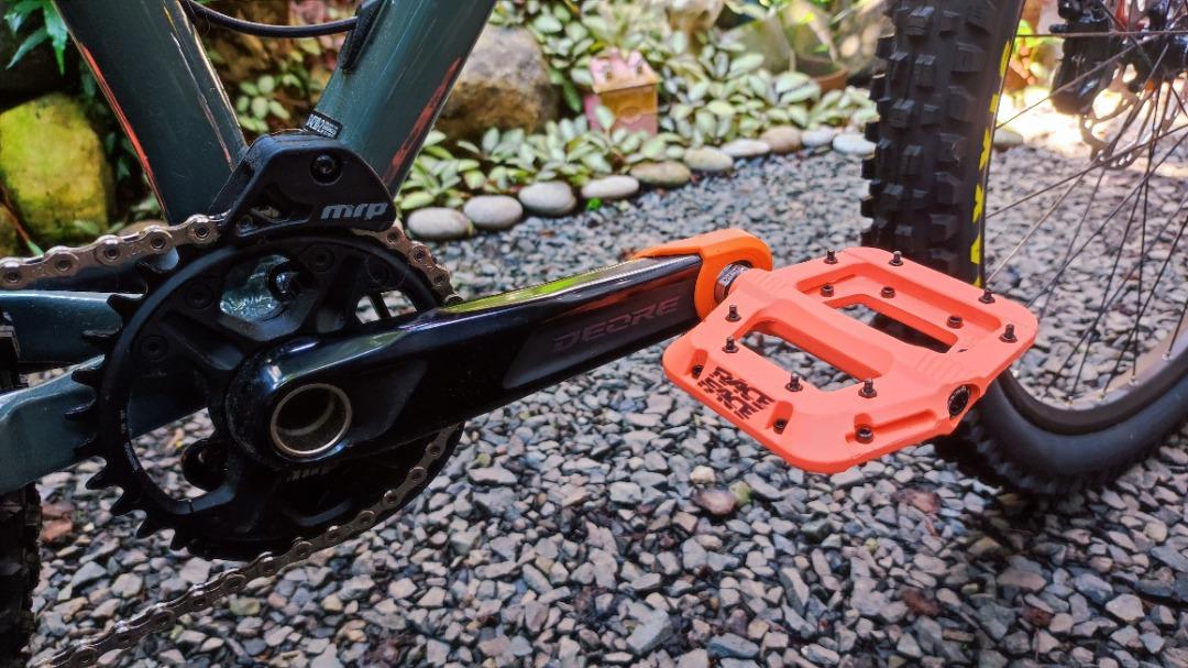 2022 Commencal Meta HT Custom Built Bike, Sports Equipment, Bicycles ...