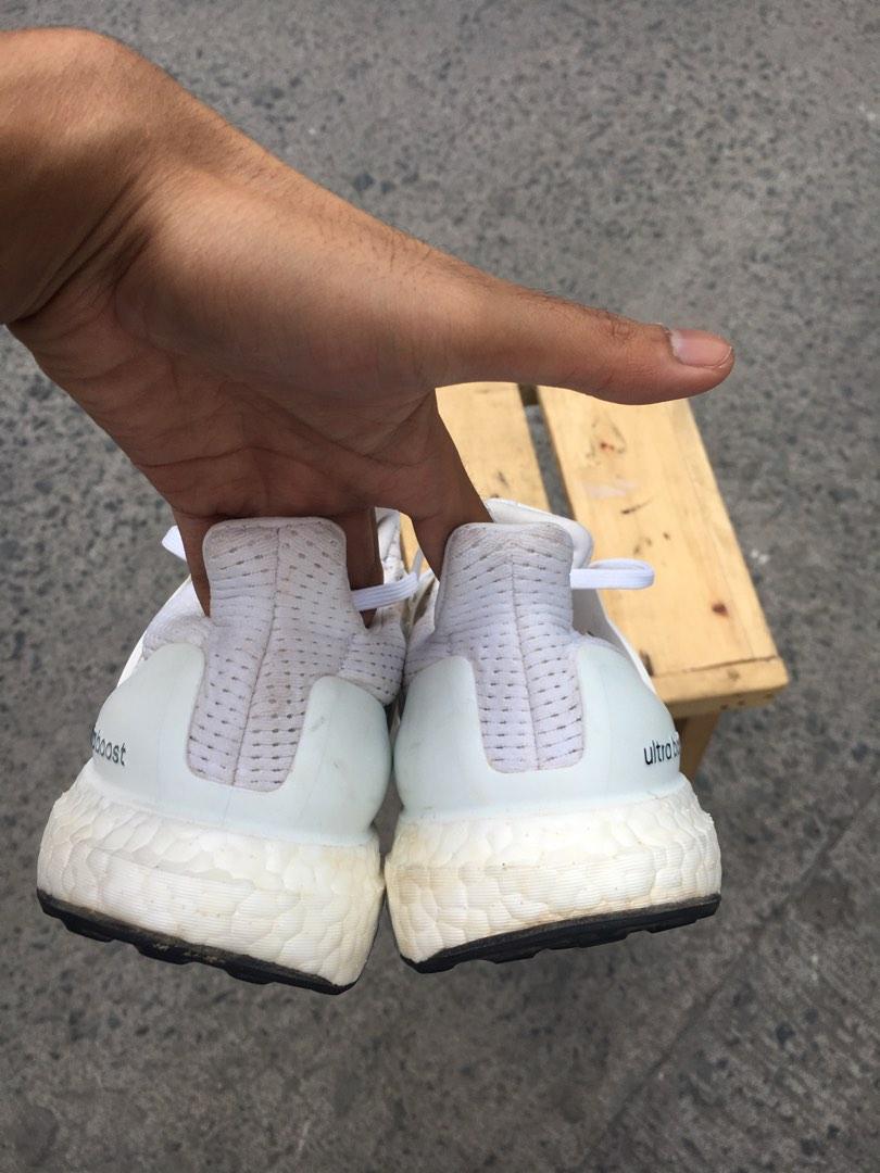 ADIDAS ULTRABOOST V1 OG, Men's Fashion, Footwear, Sneakers on Carousell