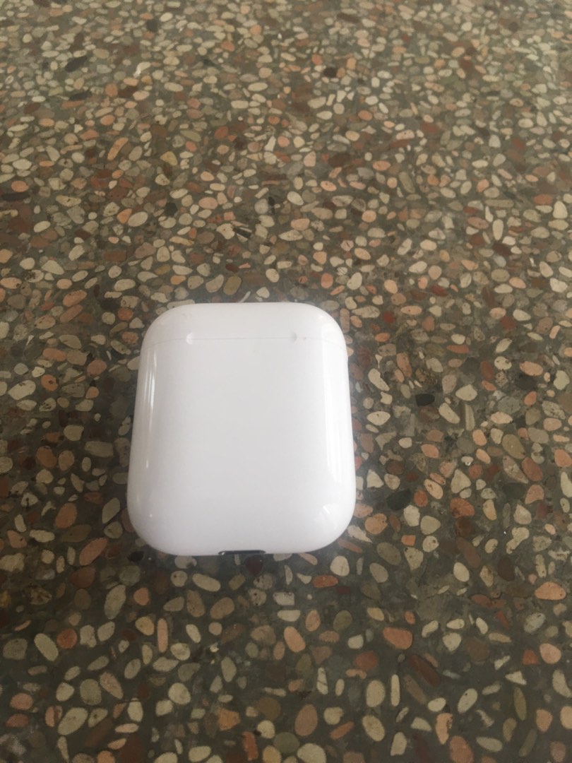 Airpod gen2, Audio, Headphones & Headsets on Carousell