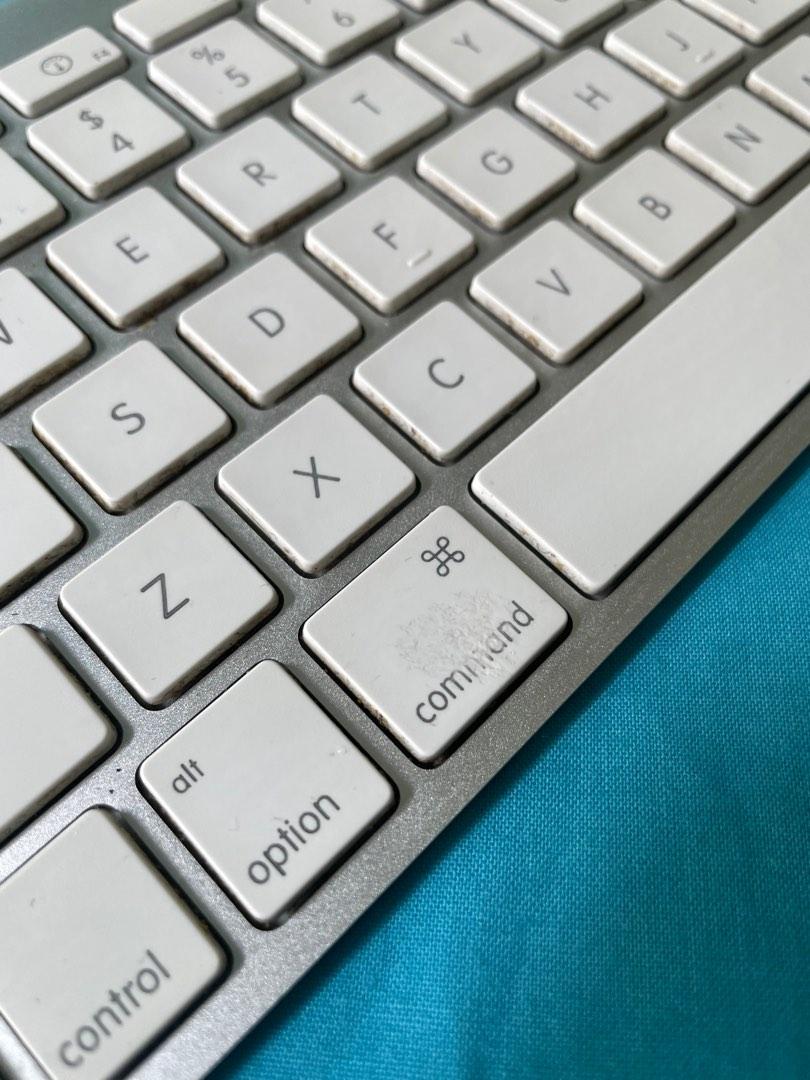 Apple Magic Keyboard (Gen 1), Computers & Tech, Parts & Accessories ...