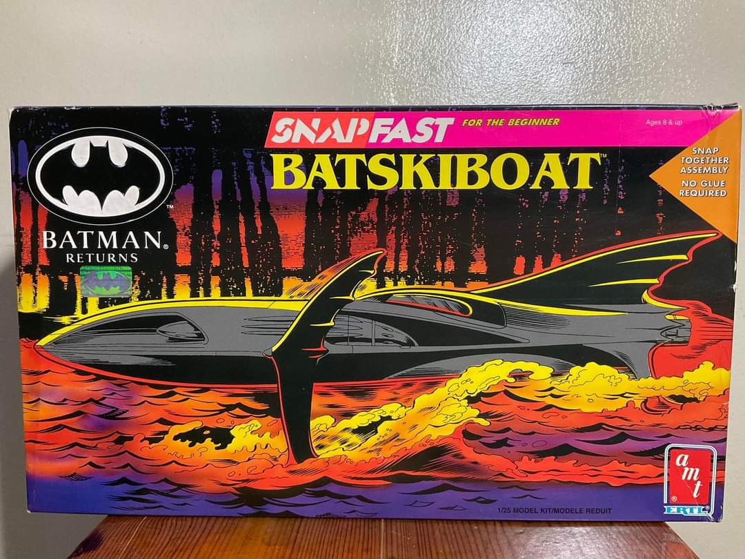 BATMAN | SNAP FAST BATSKIBOAT, Hobbies & Toys, Toys & Games on Carousell