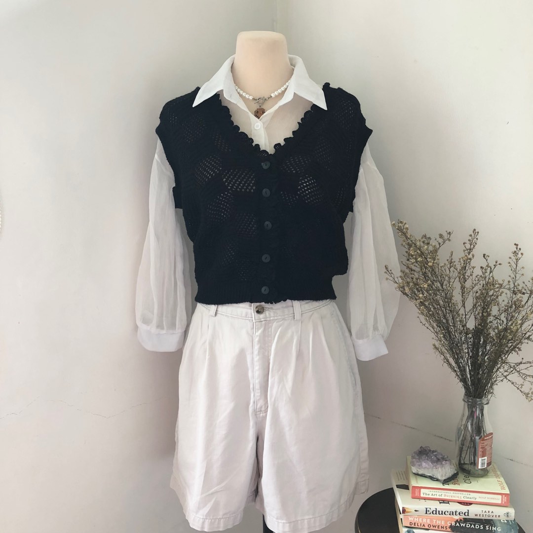 black ruffled patch knit vest, Women's Fashion, Tops, Others Tops on ...