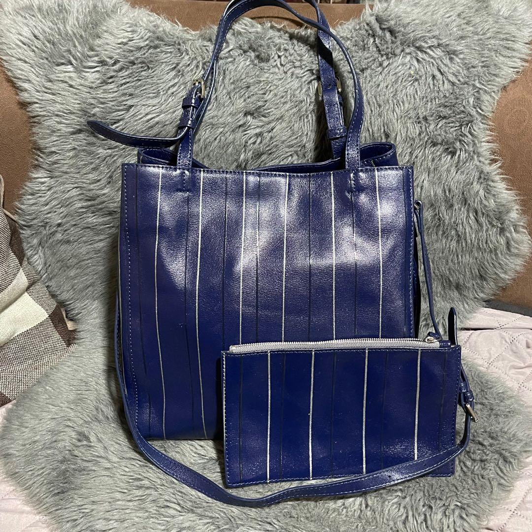 BREAL 2WAY BAG, Women's Fashion, Bags & Wallets, Cross-body Bags on ...