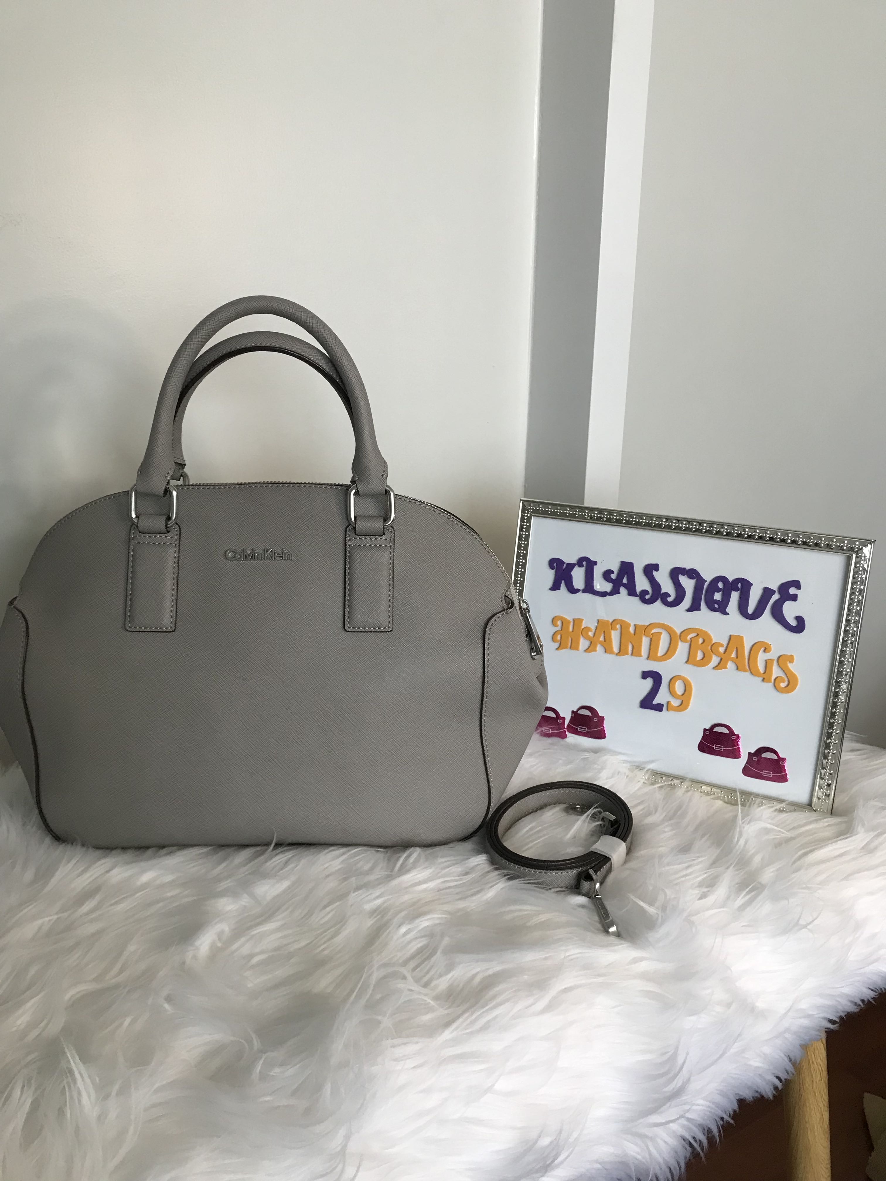 Calvin Klein alma type, Luxury, Bags & Wallets on Carousell