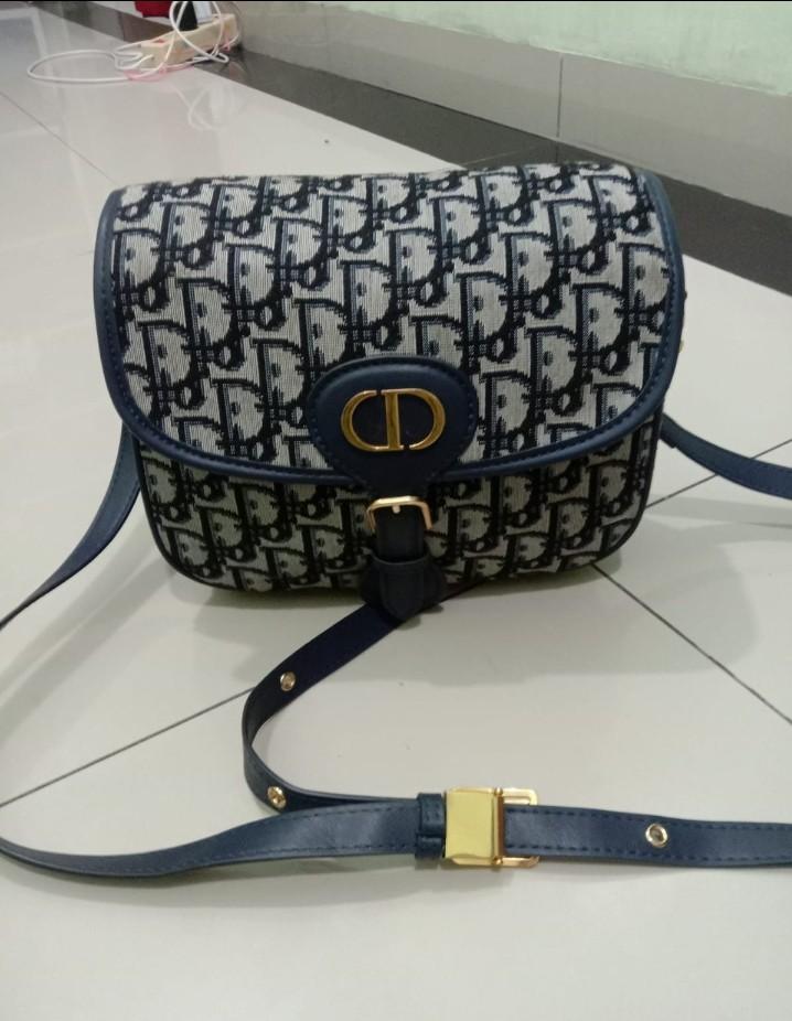 CHRISTIAN DIOR MADE IN ITALY, Fesyen Wanita, Tas & Dompet di Carousell