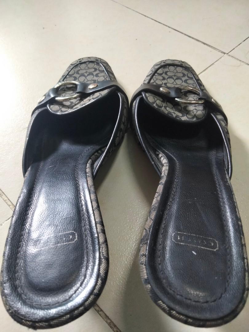 Coach Sheri mini logo mules slide, Women's Fashion, Footwear, Flats ...