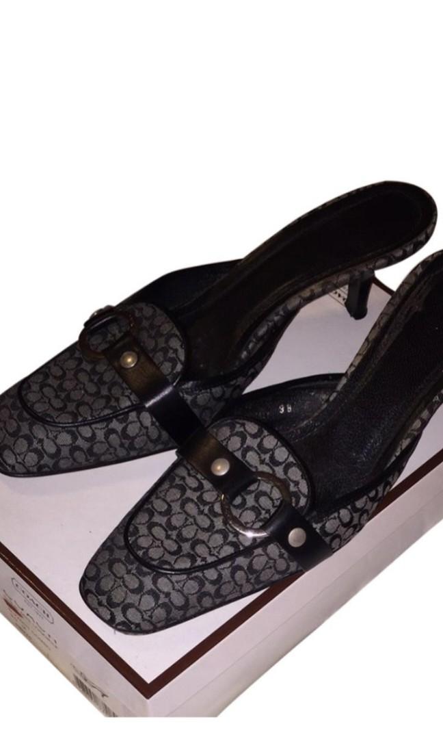 Coach Sheri mini logo mules slide, Women's Fashion, Footwear, Flats ...