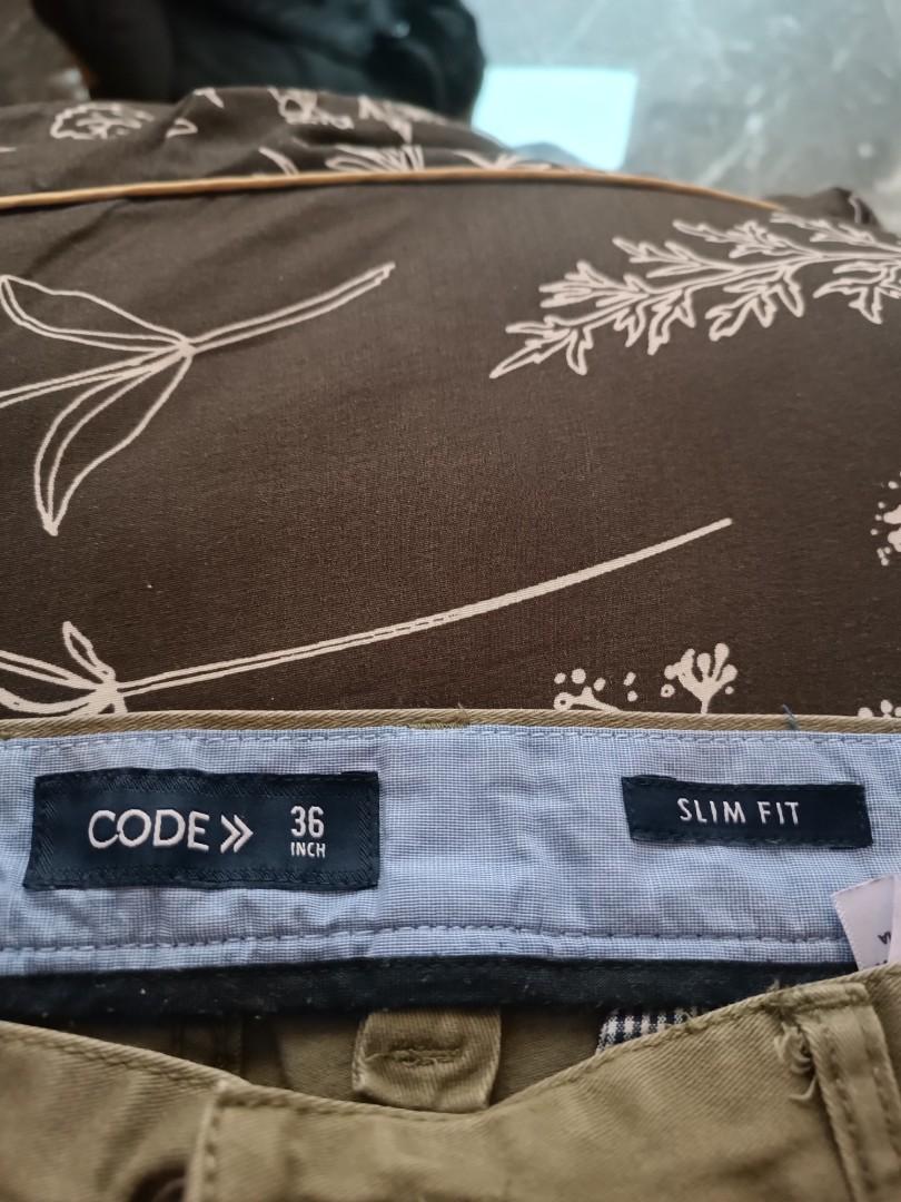 Code Chinos, Men's Fashion, Bottoms, Chinos on Carousell