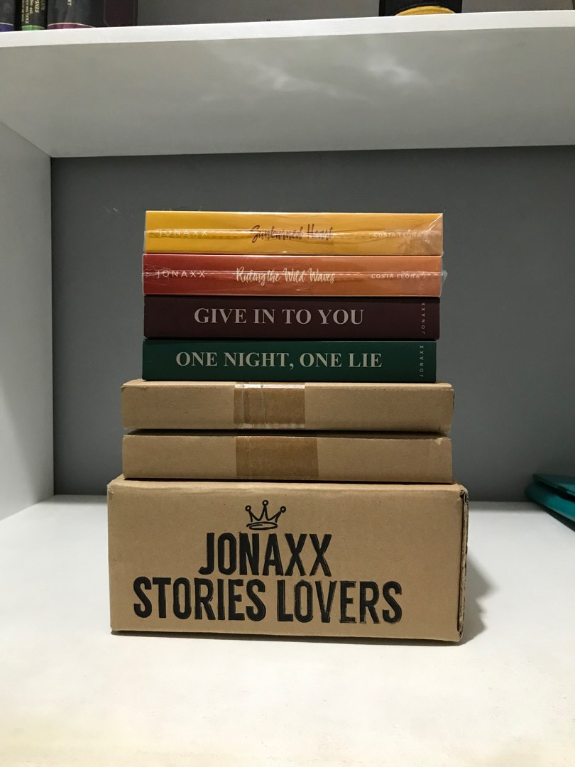 Costa Leona Series cls Hey Cohen, Hobbies & Toys, Books & Magazines ...