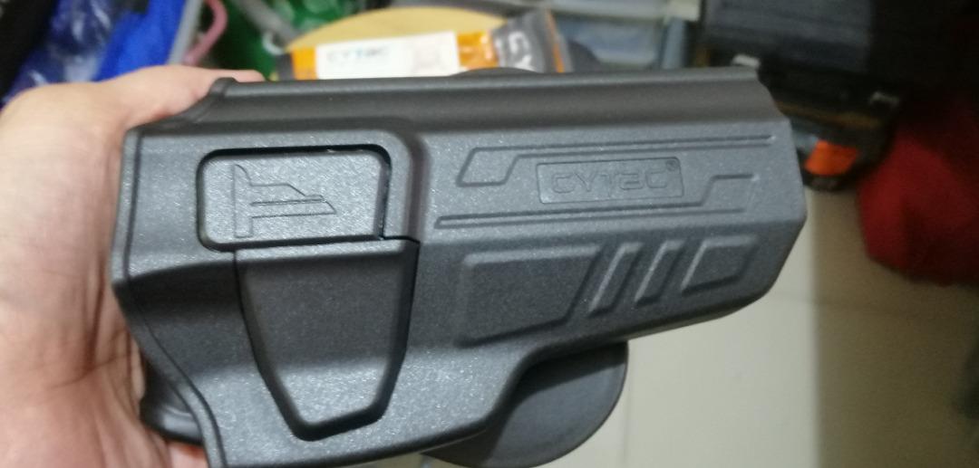 Taurus PT92 Cytac R-Defender OWB holster (Right Handed), Sports ...