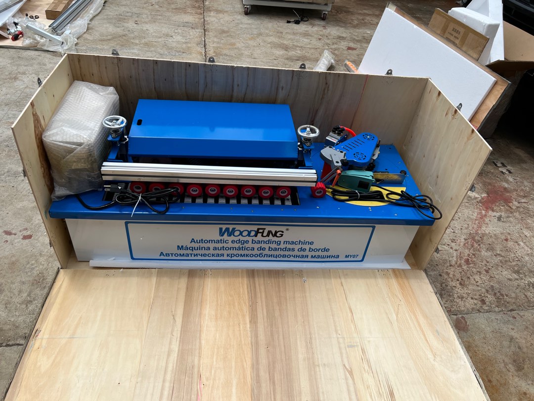 Edge banding machine my07, Commercial & Industrial, Construction Tools ...
