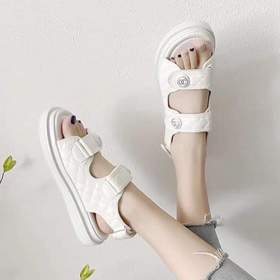 ENZO: TIANA WHITE WEDGE SANDALS (2 inches), Women's Fashion, Footwear ...