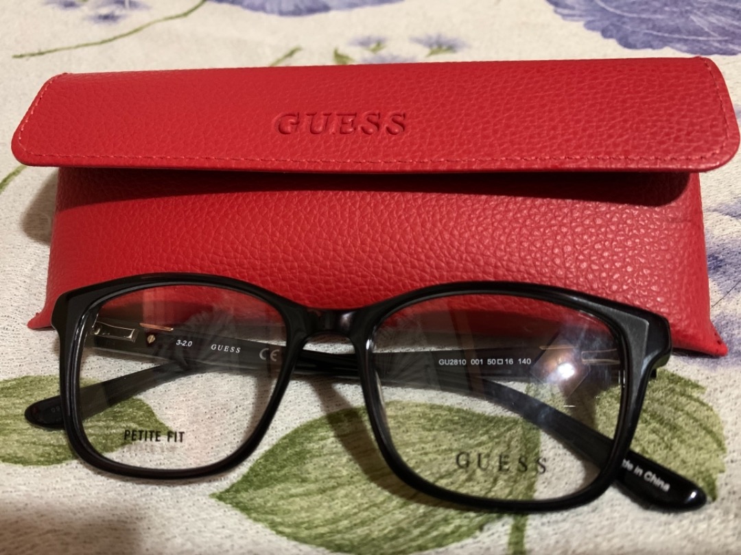 Guess eyeglasses, Women's Fashion, Watches & Accessories, Sunglasses ...