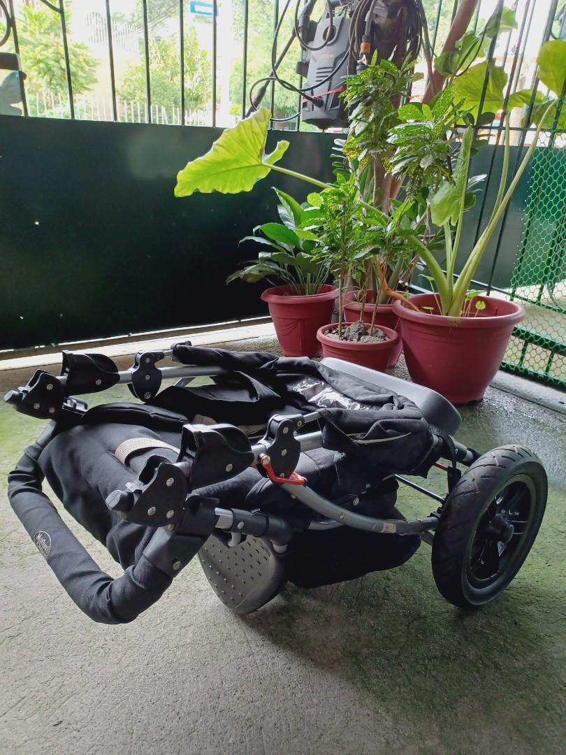 Heavy duty stroller with inflatable tires, Babies & Kids, Going Out ...