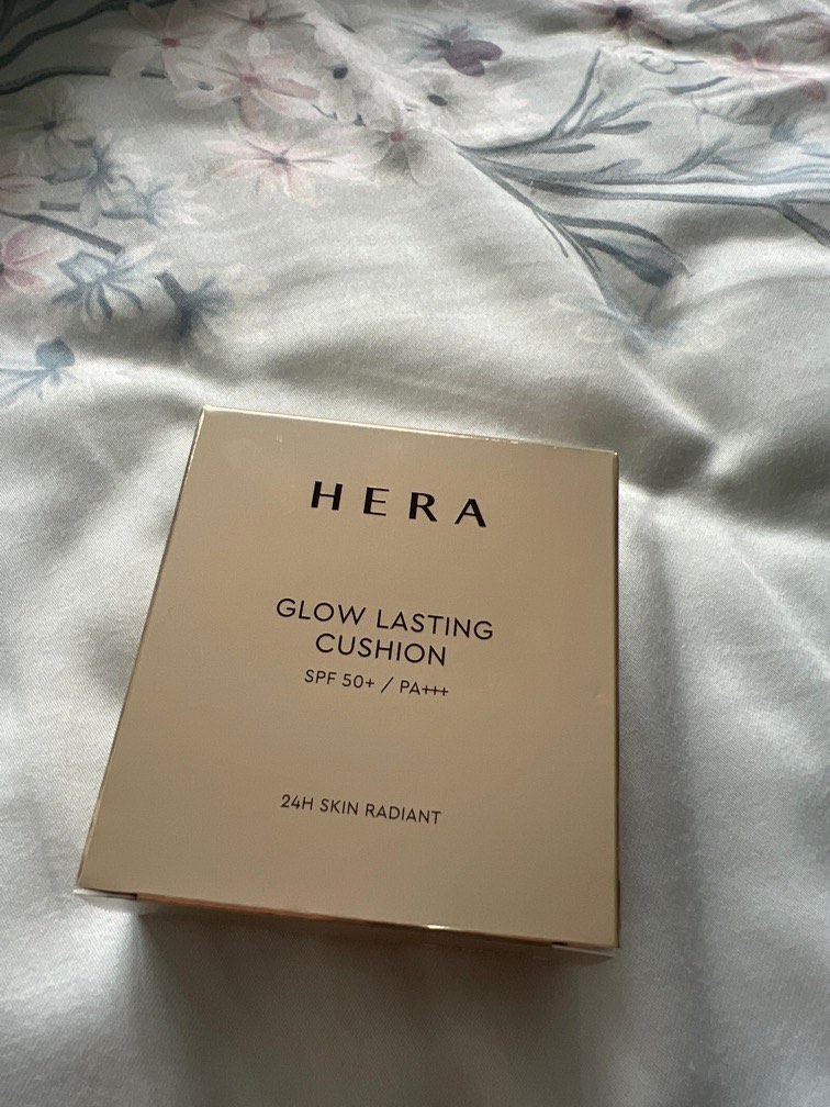 HERA GLOW LASTING CUSHION SPF50, Beauty & Personal Care, Face, Makeup ...