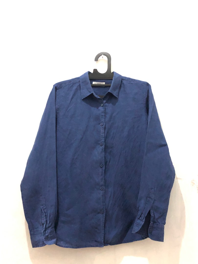 Kemeja uniqlo warna blue denim, Barang Yang Dicari di Carousell Kemeja uniqlo warna blue denim, Barang Yang Dicari di Carousell