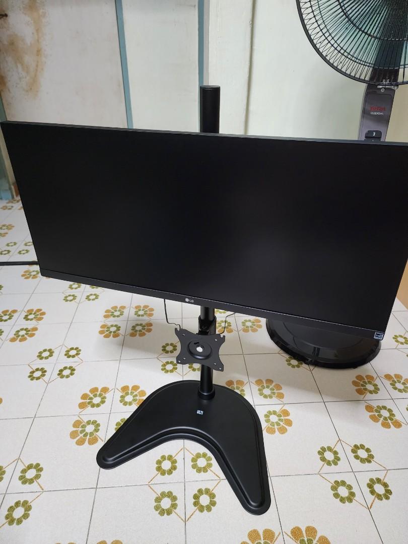 LG 29WP500 Ultrawide 29" Monitor with Dual Vertical Stand, Computers ...