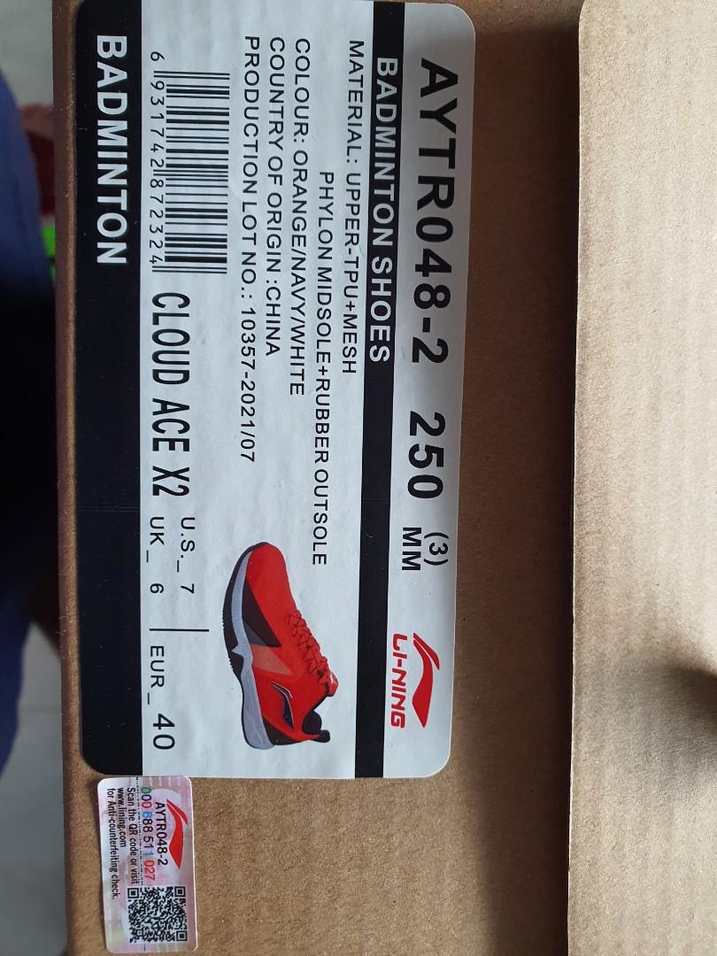 Lining badminton shoe, Sports Equipment, Sports & Games, Racket & Ball ...