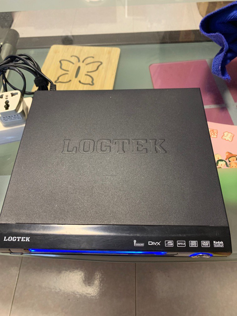 LOGTEK CD & DVD mini player, 音響器材, 音樂播放裝置 MP3及CD Player - Carousell