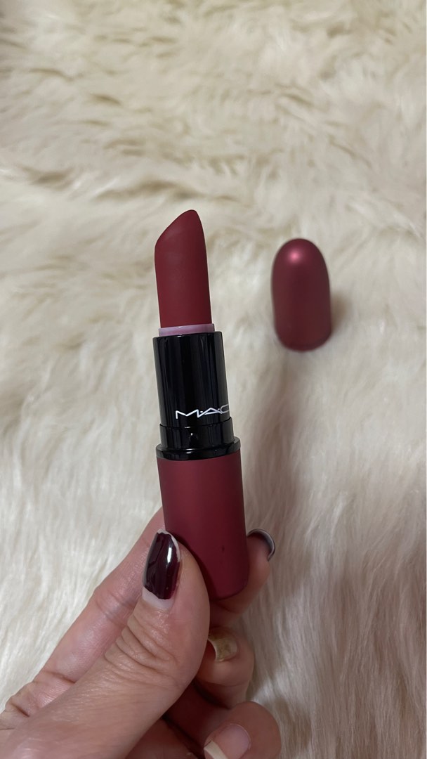 MAC powderkiss Captive Audience, Beauty & Personal Care, Face, Makeup ...