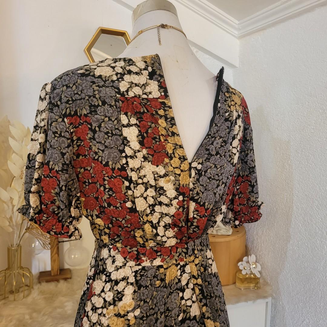 Mirrou Midi Dress Vintage Style Brandnew, Women's Fashion, Dresses ...