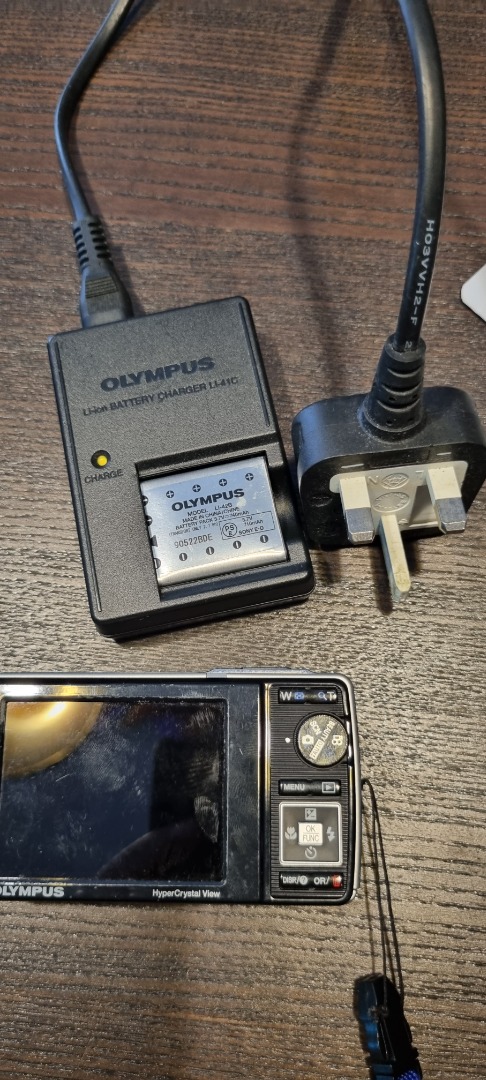 Olympus camera, Photography, Cameras on Carousell