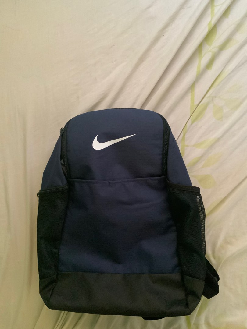 Original nike backpack, Men's Fashion, Bags, Backpacks on Carousell