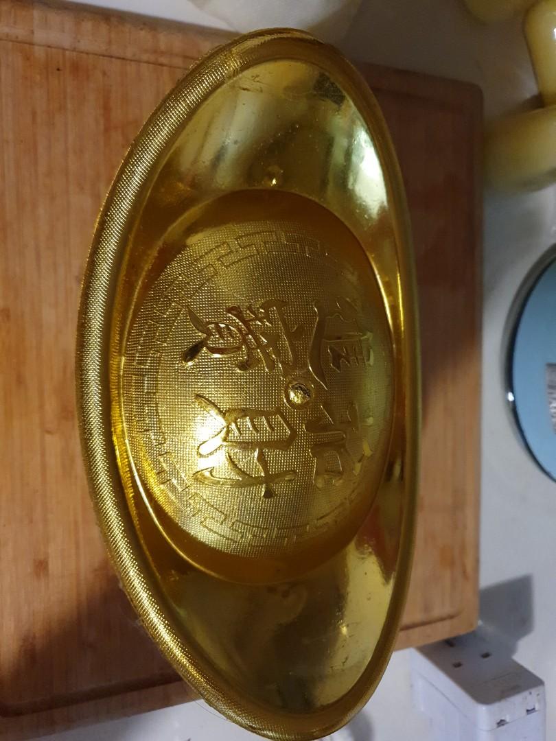 Plastic Gold Ingot Container, Furniture & Home Living, Home Decor ...