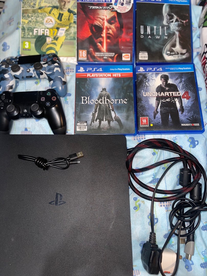 PS4 SLIM WITH 500GB WITH 2 CONTROLLER AND 5 CD, Video Gaming, Video ...