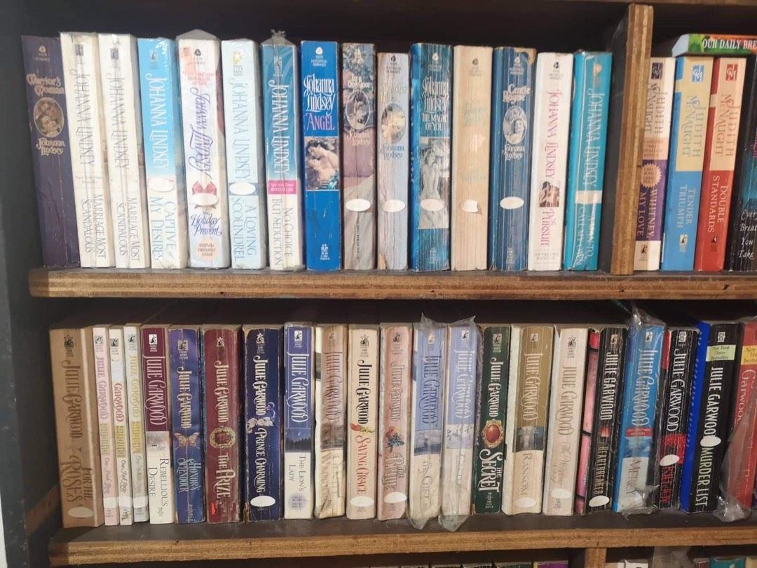 Romance pocket books collection, Hobbies & Toys, Books & Magazines ...