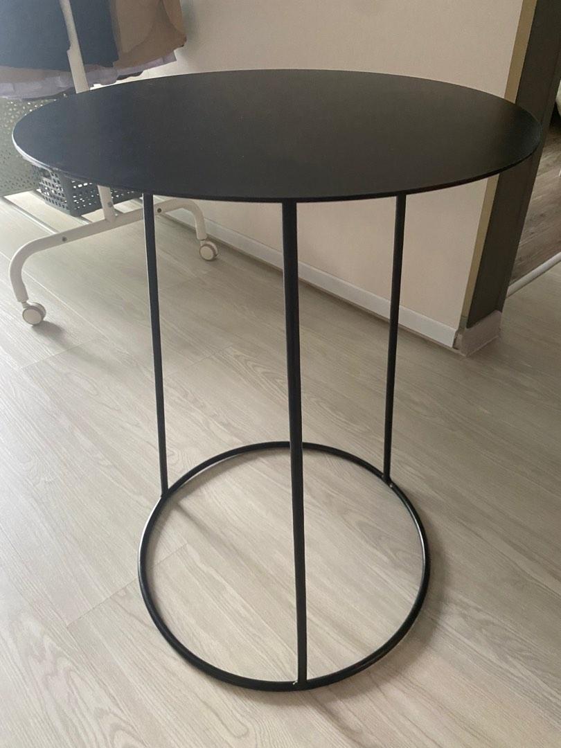 Round side table - Black metal, Furniture & Home Living, Furniture ...