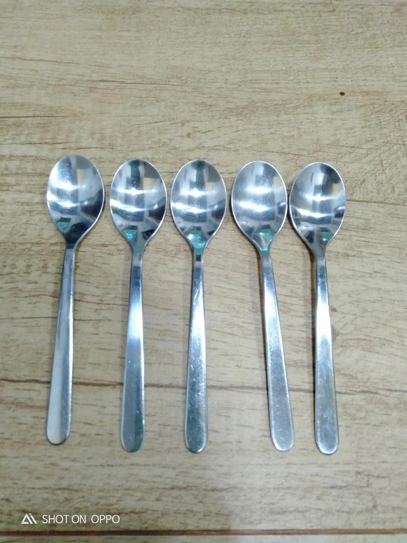 Sendok Makan Size Standar merk IKEA, Kitchen & Appliances di Carousell