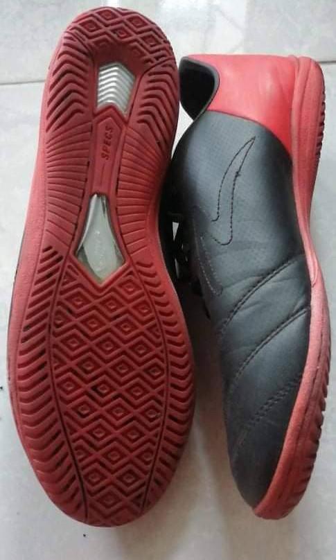 Sepatu Futsal Specs Big Size Original, Olah Raga, Perlengkapan Olahraga ...