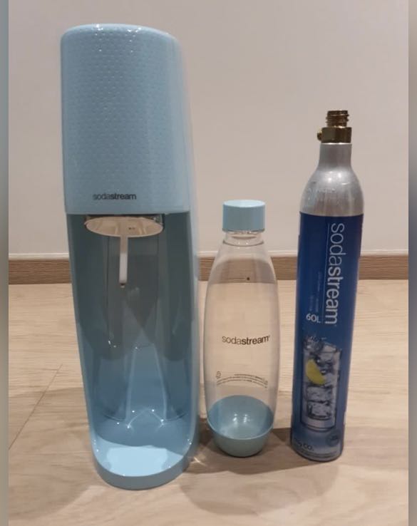 Sodastream CO2 Spirit (Cyan), Furniture & Home Living, Kitchenware ...