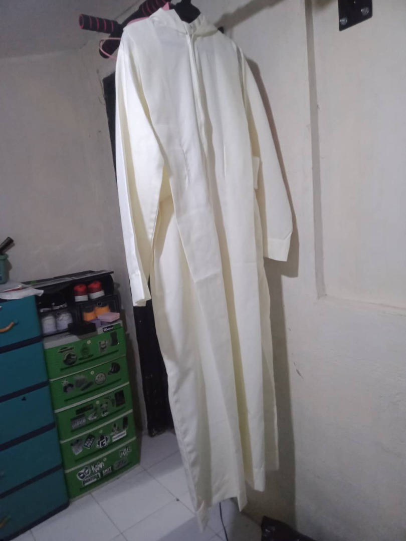 SUTANA, Men's Fashion, Tops & Sets, Vests on Carousell