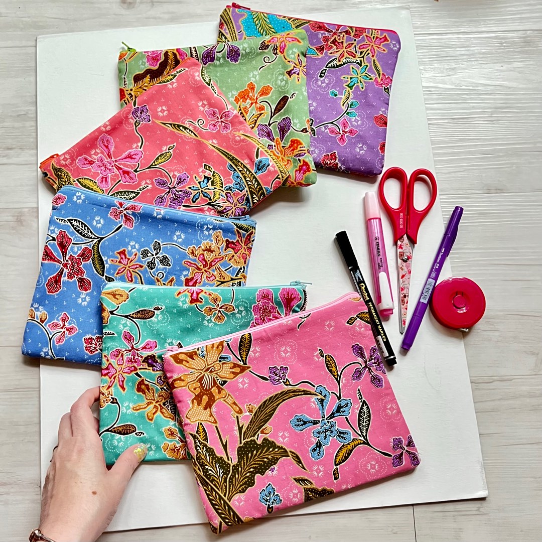 The Everyday Batik Pouch Handmade in Singapore, Women's Fashion, Bags ...