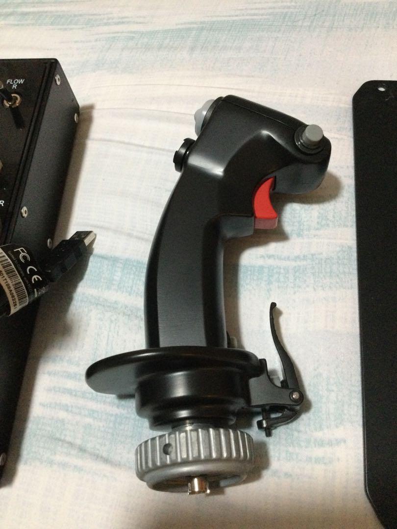 Thrustmaster HOTAS F-16 Flight Stick & Warthog Throttle, Hobbies & Toys ...