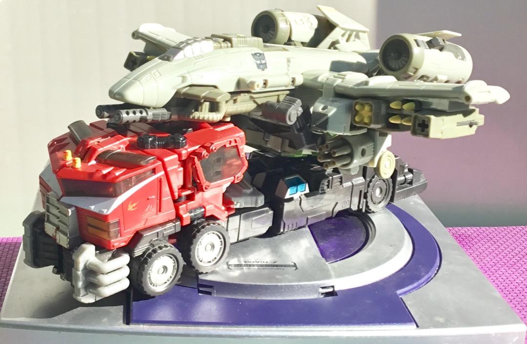 Transformers SET : Galaxy Convoy Optimus Prime combined with Wingblade ...